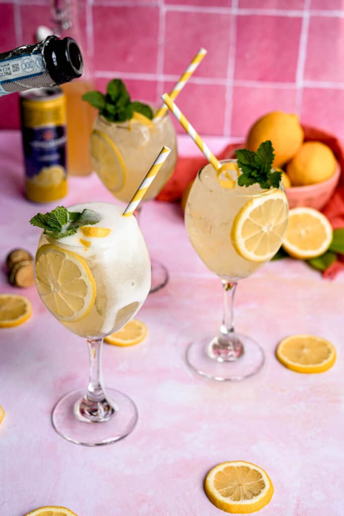Easy Limoncello Spritz (Classic Italian Lemon Cocktail) - A Recipe For Fun