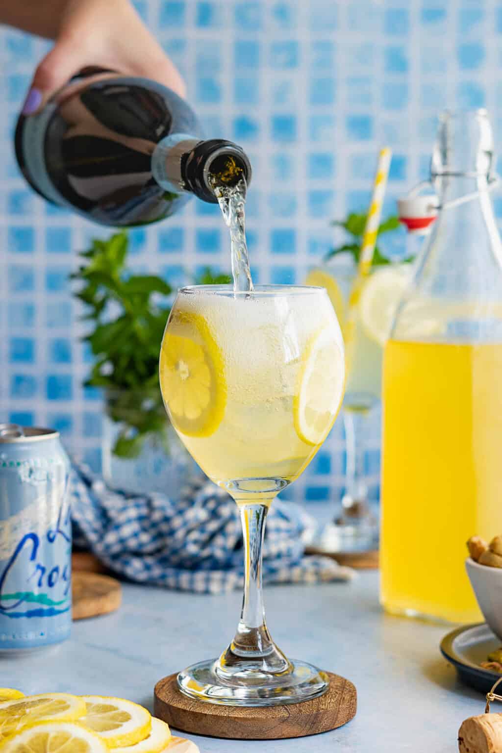 Easy Limoncello Spritz (Classic Italian Lemon Cocktail) - A Recipe For Fun
