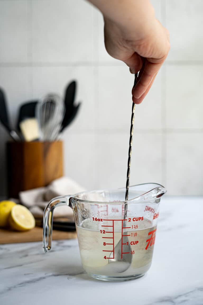How to Make Simple Syrup (Stovetop & No-Heat Syrup Recipe) - A Recipe ...