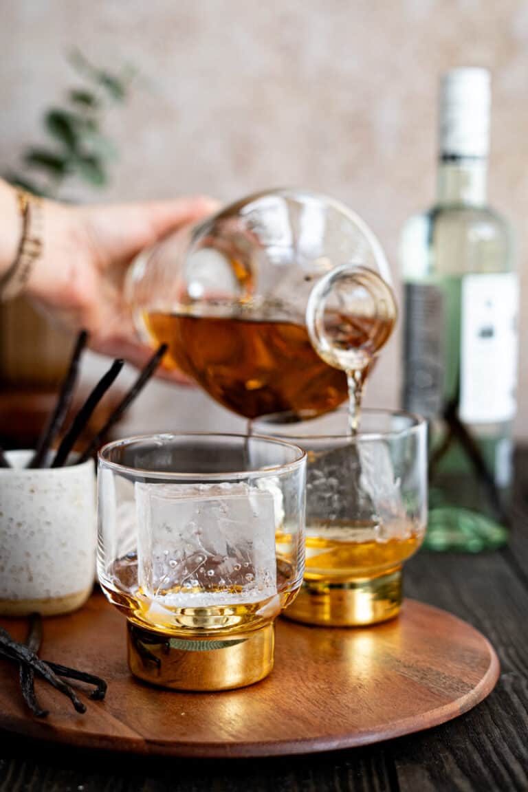 Easy Vanilla Infused Rum (How to Make Vanilla Rum) - A Recipe For Fun