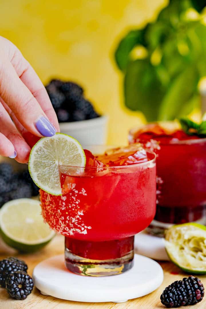 Blackberry Basil Margarita (Summer Berry Basil Margarita) - A Recipe ...