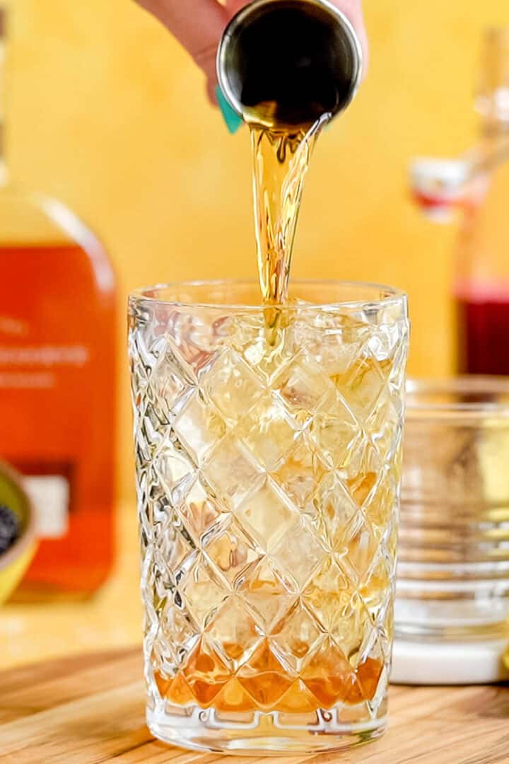 Blackberry Bourbon Bramble (Whiskey Bramble) - A Recipe For Fun