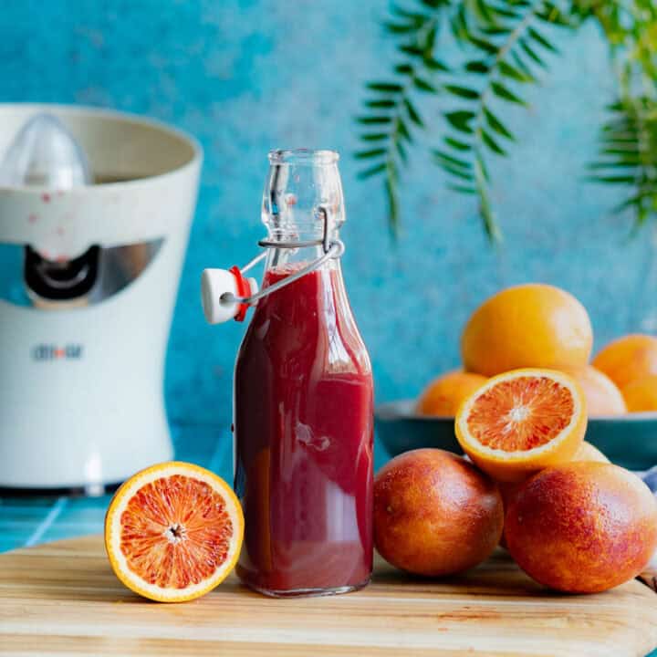 How to Make Blood Orange Juice (Homemade Fresh Recipe)