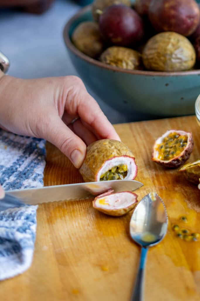 How to Make Passion Fruit Puree (Fresh Lilikoi Puree)