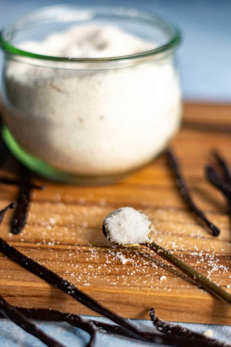 How to Make Vanilla Sugar (Homemade Vanilla Bean Sugar)
